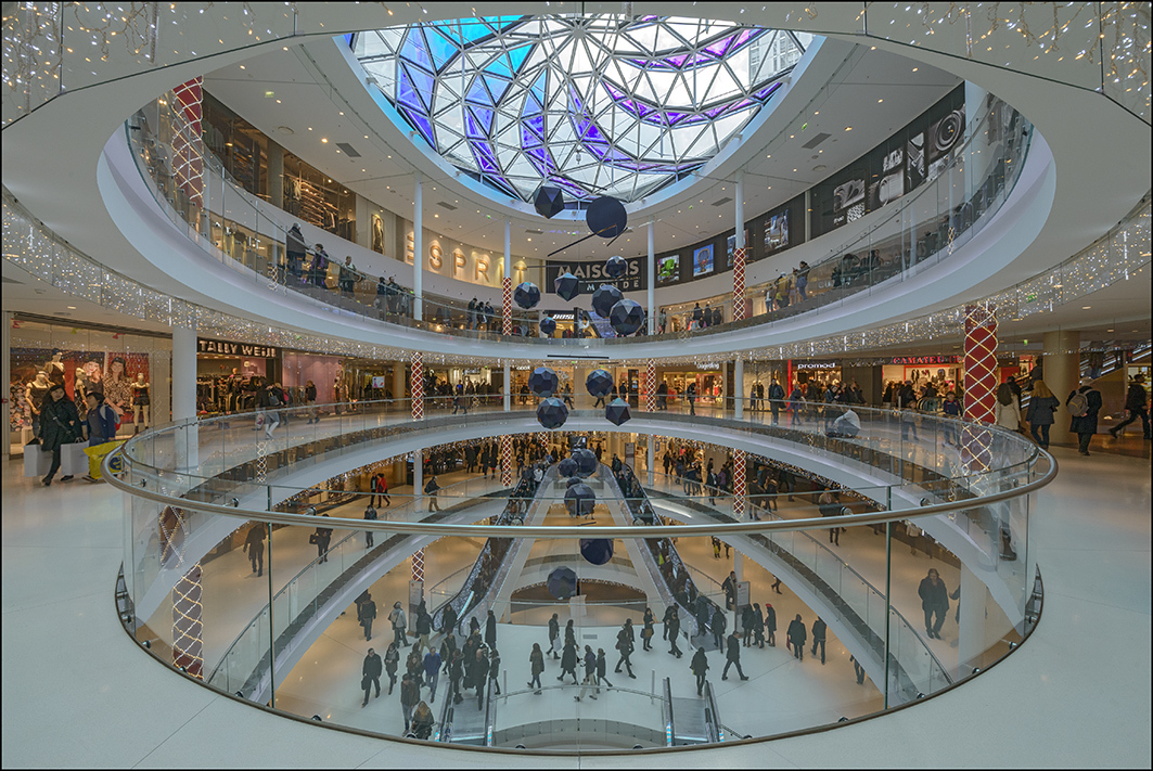 Glass Smoke Barrier | Smoke Containment Screen | Vetrotech